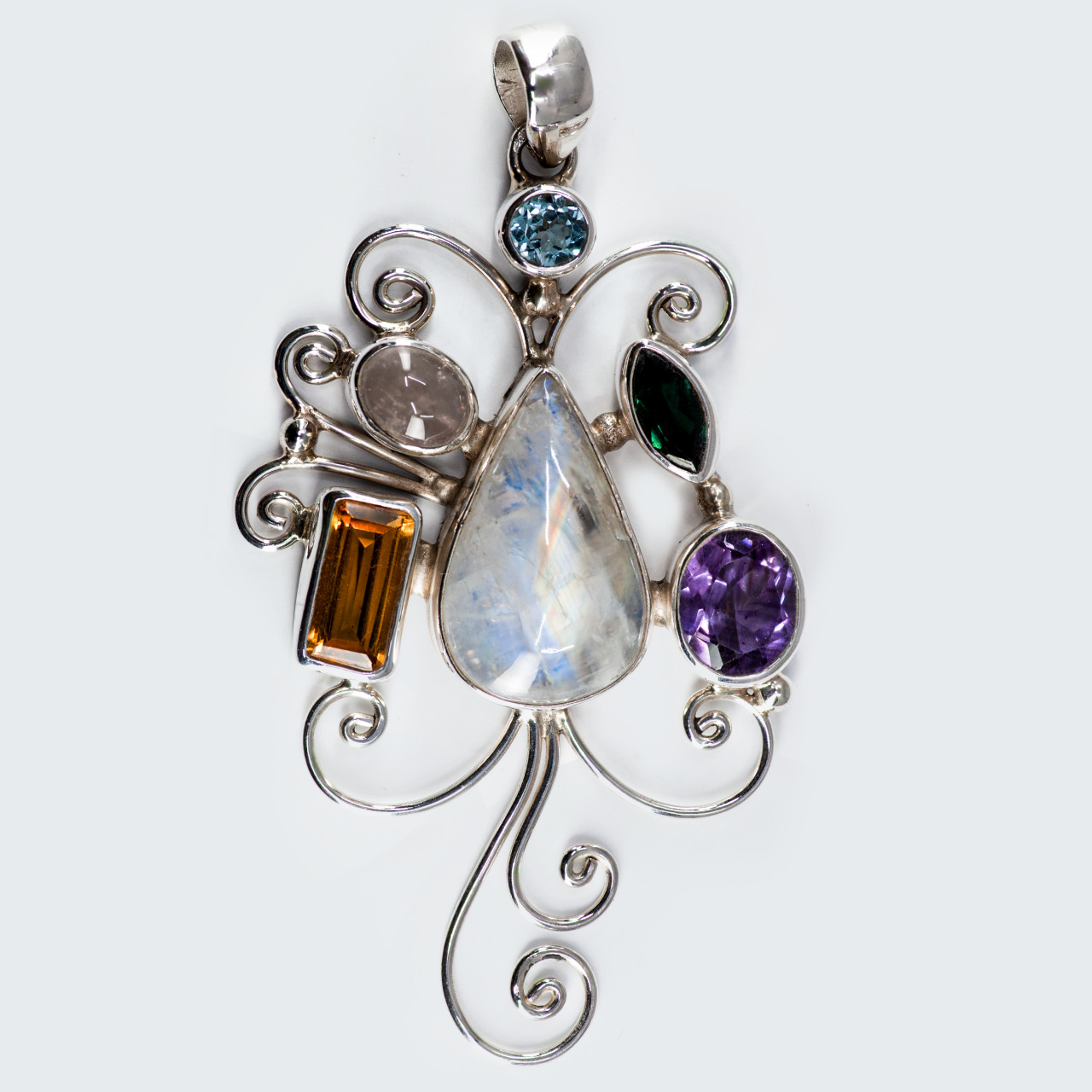 Pandantiv Argint Lucrat Manual Piatra Lunii Melati