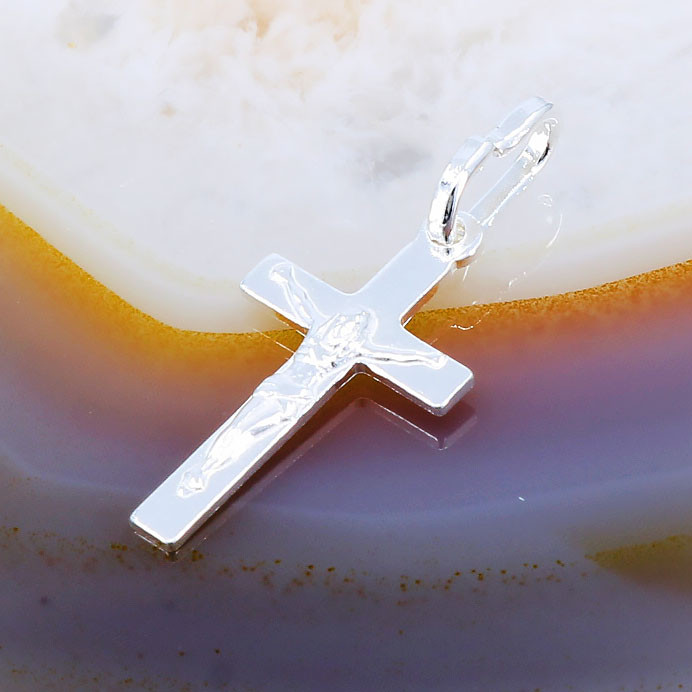 Pandantiv model Cruce Clasica cu isus din Argint 925 1025