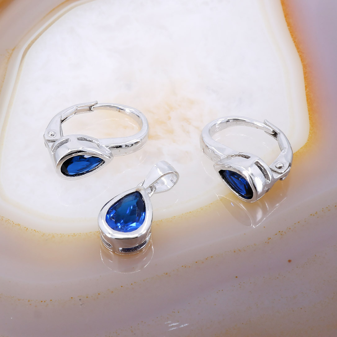 Set Fin din Argint 925 cu Cristale Albastre in forma de Lacrima c1535