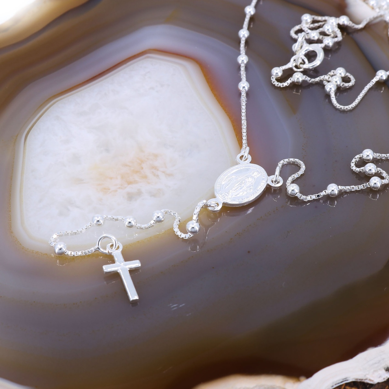 Colier model Rozariu din Argint cu Pandantiv Cruce si Bobite mici c1517