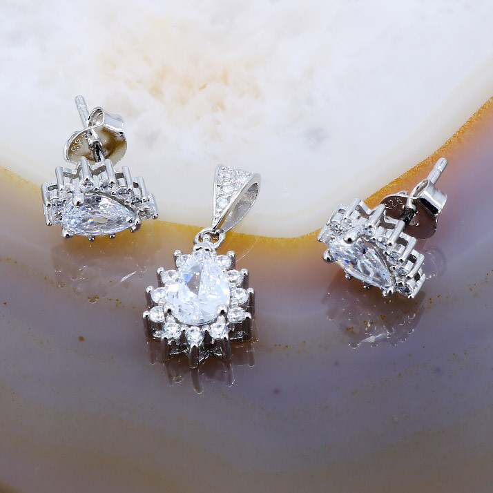 Set din Argint 925 model Lacrima cu Cristale Zirconia Albe Transparente 1390