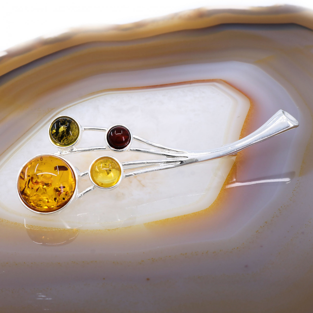 Brosa din Argint 925 model Floare cu Chihlimbar Verde si Galben cod 300