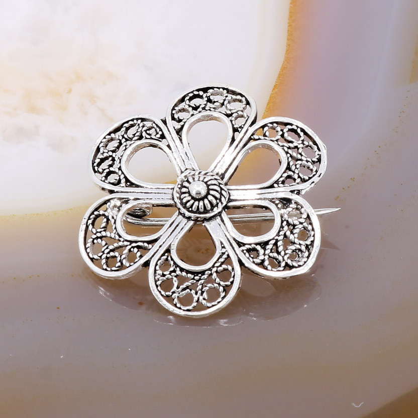 Brosa lucrata in Filigran din Argint 925 c349