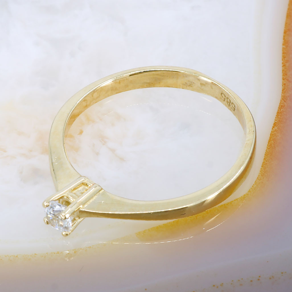 Inel de Aur 14K model Solitaire cu Cristal Roud Cut cu Cristal Zirconia cod 384