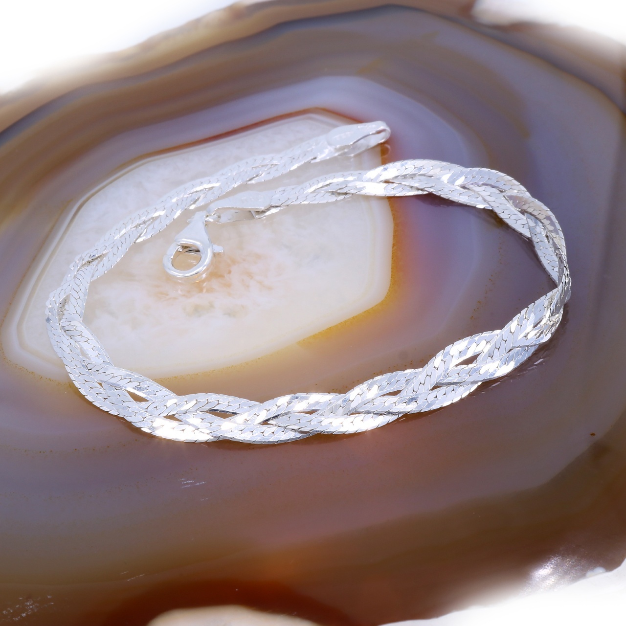 Bratara din argint model impletit in 3 fire cu reflexii stralucitoare c3186