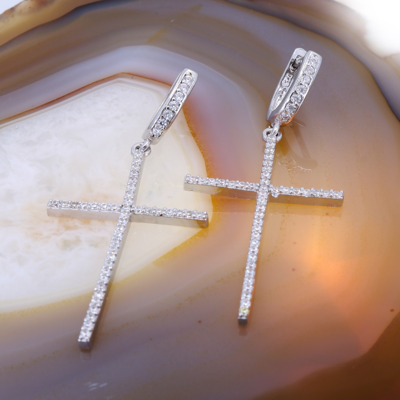 Cercei Mari din Argint model Cruce presarati in intregime cu Cristale c3900