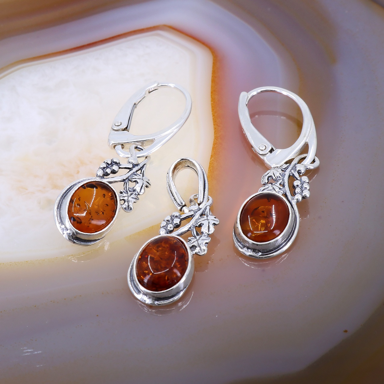 Set din Argint model Struguri cu Piatra Chihlimbar Galben c1620