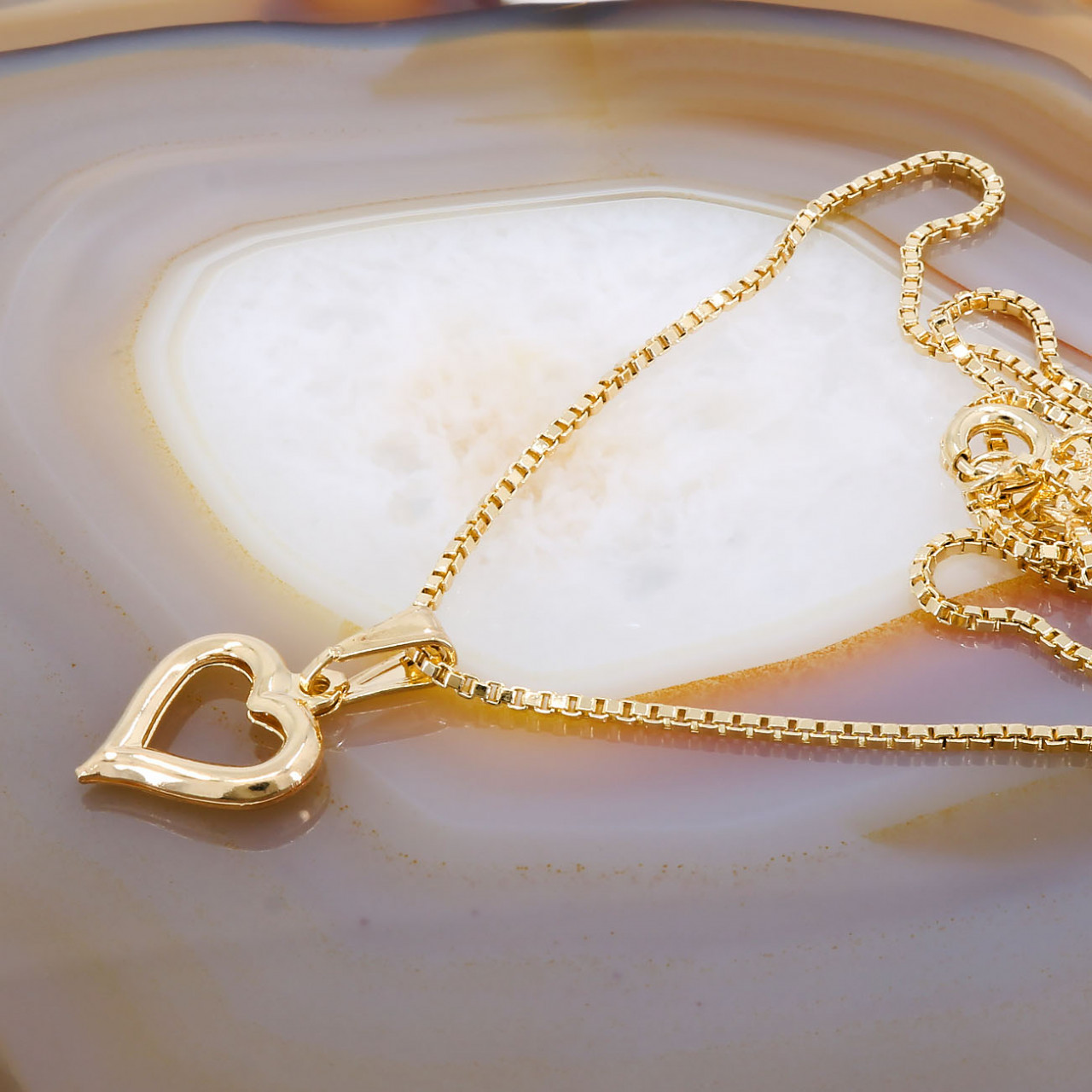 Lant cu Pandantiv Inima Contur si lant Box placat cu Aur Galben 18K cod 1080