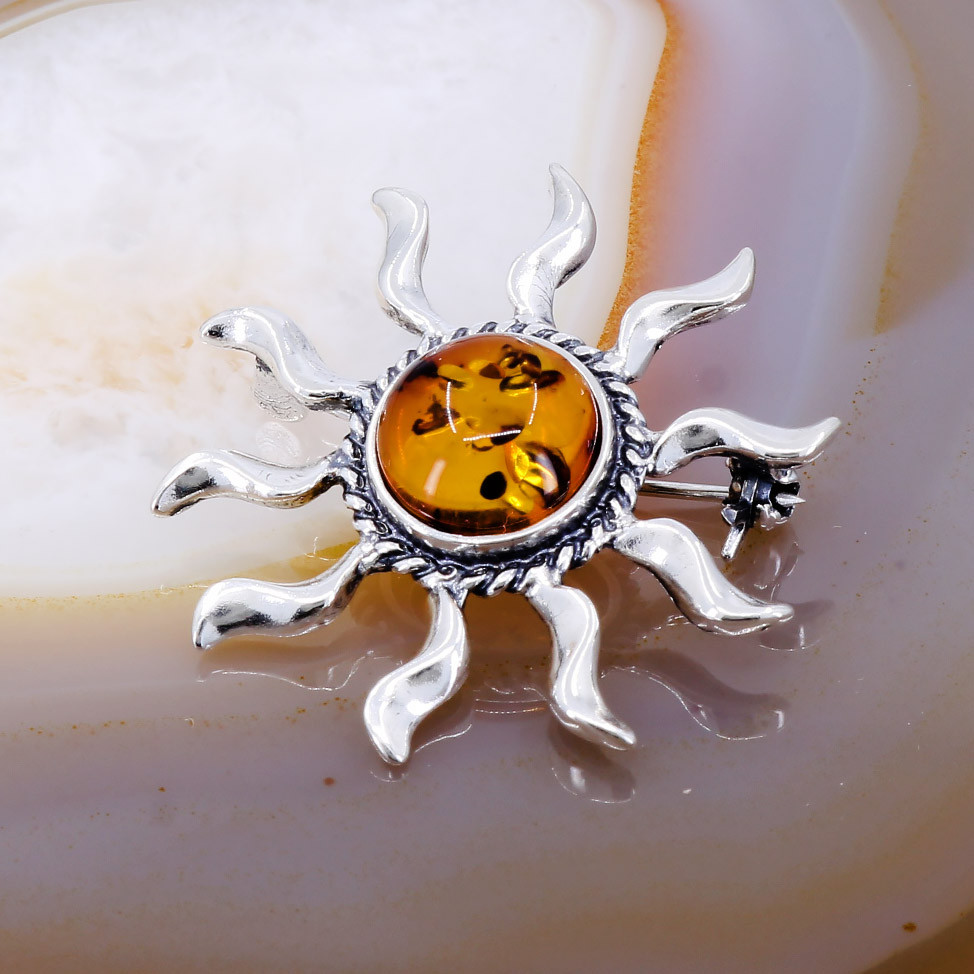 Brosa din Argint 925 model Soare cu Piatra Chihlimbar c374