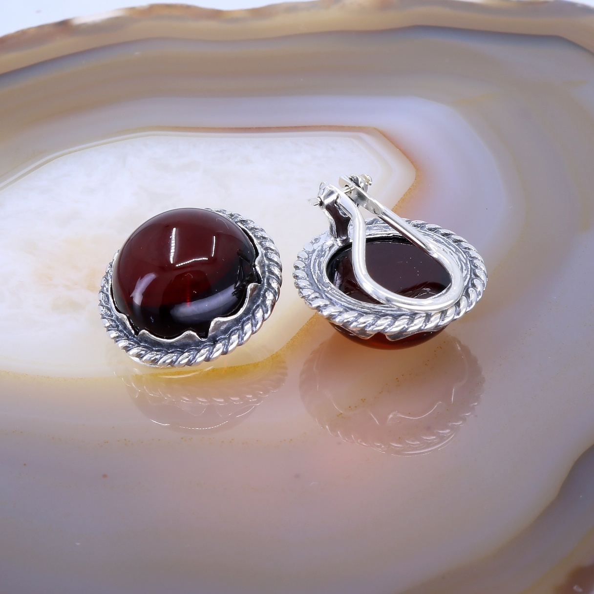 Cercei din Argint cu Piatra Chihlimbar Rosu si prindere Clips C4038