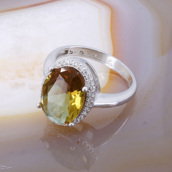 Inel de Argint 925 cu Piatra Patrata Zultanit Oval Cut si Cristale Zircon c2810