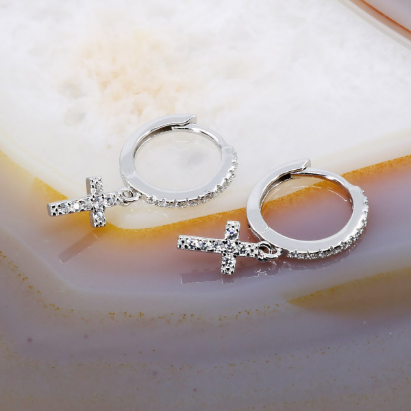 Cercei de Argint 925 model cu Pandantiv Cruce cu Cristale Zirconia 2741