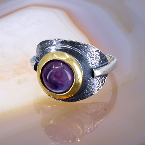 Inel din Argint Antichizat cu Piatra Mov Ametist si Partial Placat cu ...