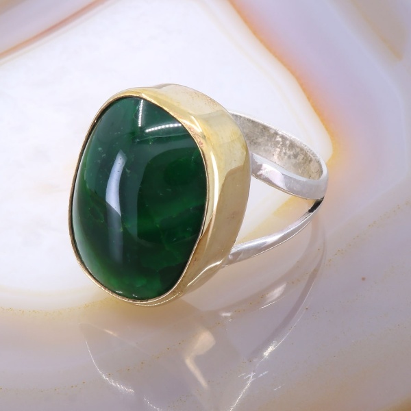 Inel din Argint cu piatra Jad Verde Partial Placat cu Aur c2836