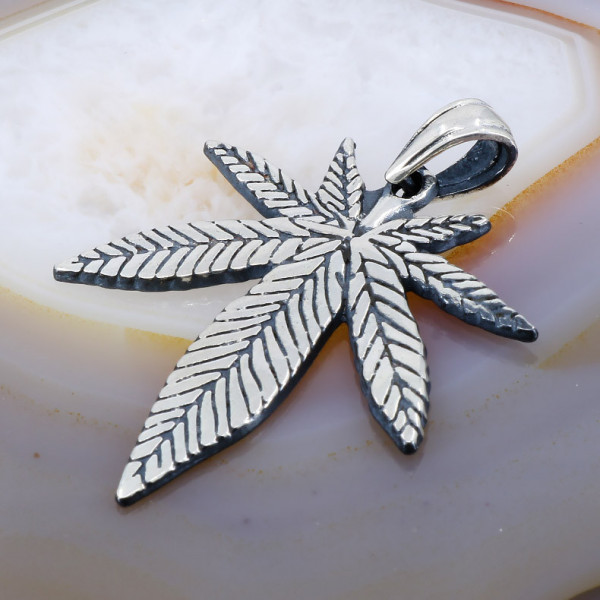 Pandantiv din Argint 925 forma de Planta model Antichizat 973