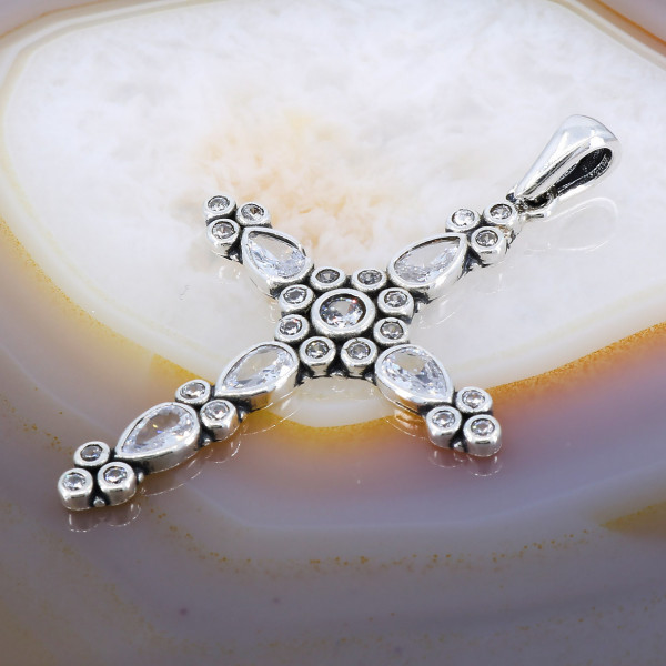 Pandantiv din Argint 925 model Cruce in intregime cu Cristale Zirconia c1012