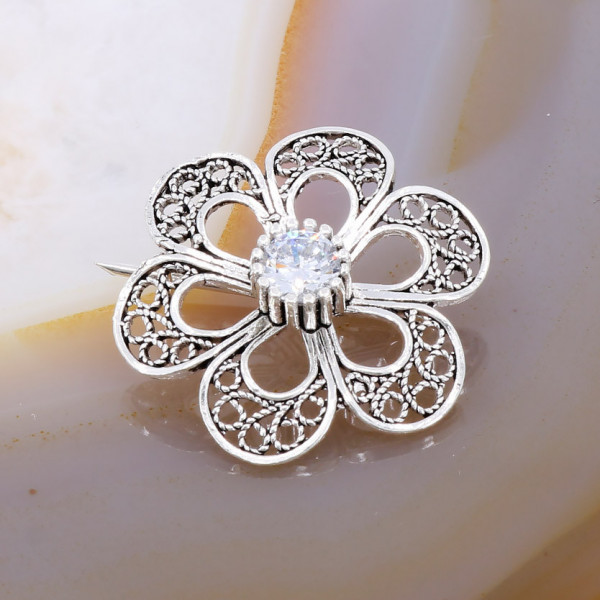 Brosa model Filigran din Argint 925 cu Cristal Zirconia Alb Clar c352