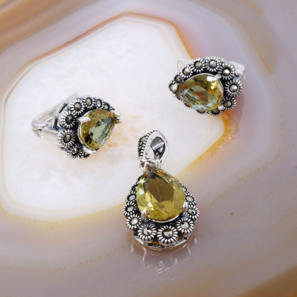 Set din Argint 925 cu piatra Zultanit Drop Cut si Marcasite c1539