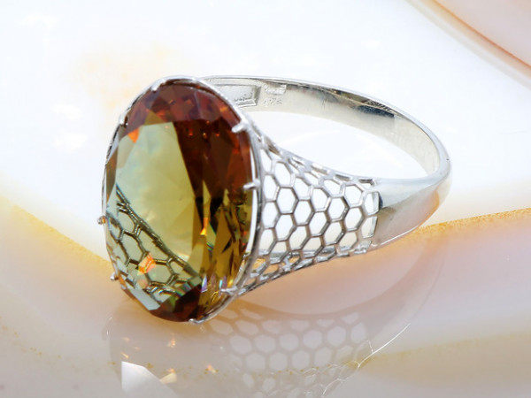 Inel din Argint 925 model Piatra Zultanit Multifatetata agi1903