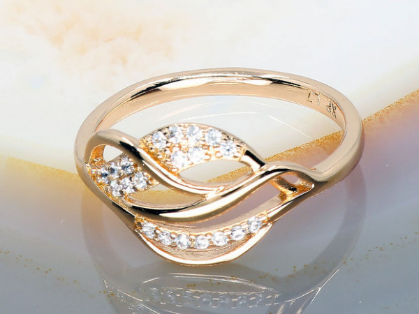 Inel model Valuri cu Cristale Zirconia Placat cu Aur Rose i1354
