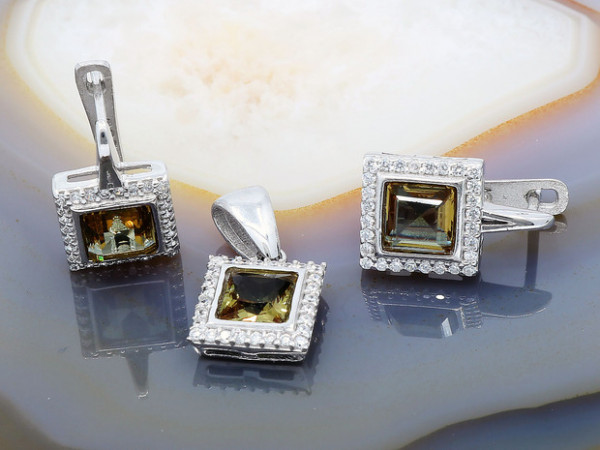 Set din Argint cu Piatra Naturala Zultanit si Cristale c1129