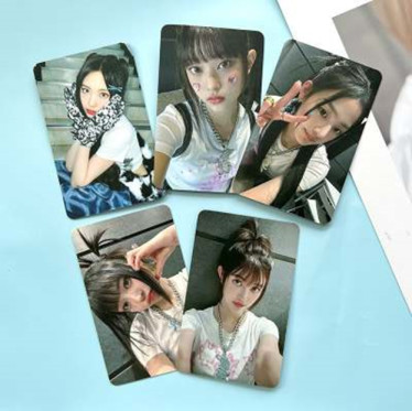 New Jeans Photocards (5 buc.) - OMG #03