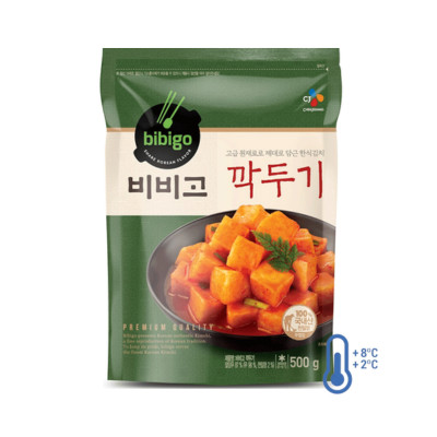 Bibigo Cubed Radish Kimchi (Kkakdugi Kimchi) 450g