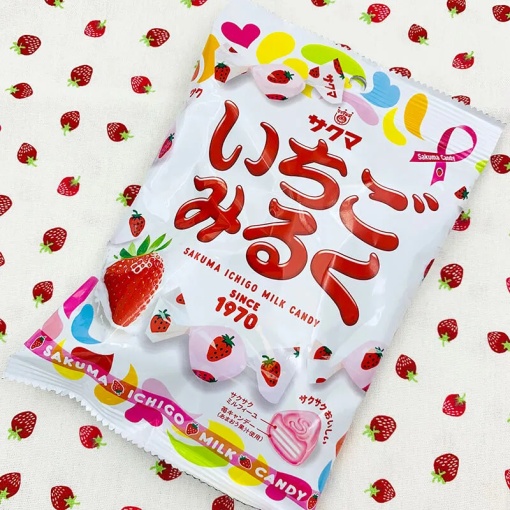Sakuma Strawberry Milk Candy 83g