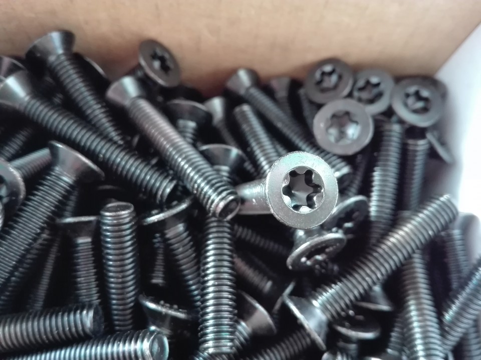 Surub Torx M3x12 x 50 buc, cap inecat, negru