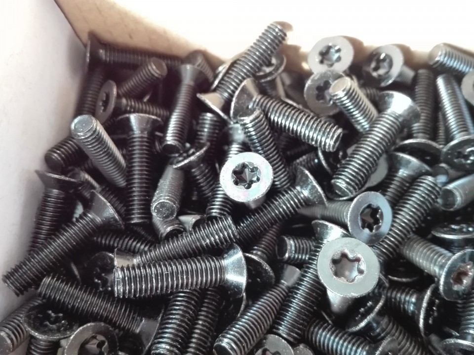 Surub Torx M3x12 x 50 buc, cap inecat, negru