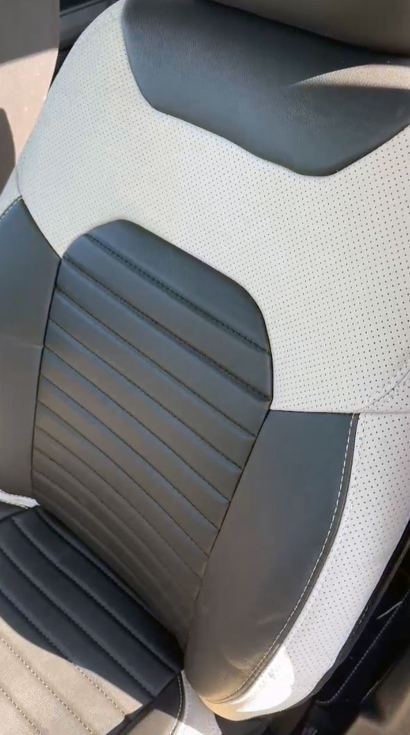 Duster III (2024-2025) - Set Huse scaune din Piele Premium Editie Bej ...