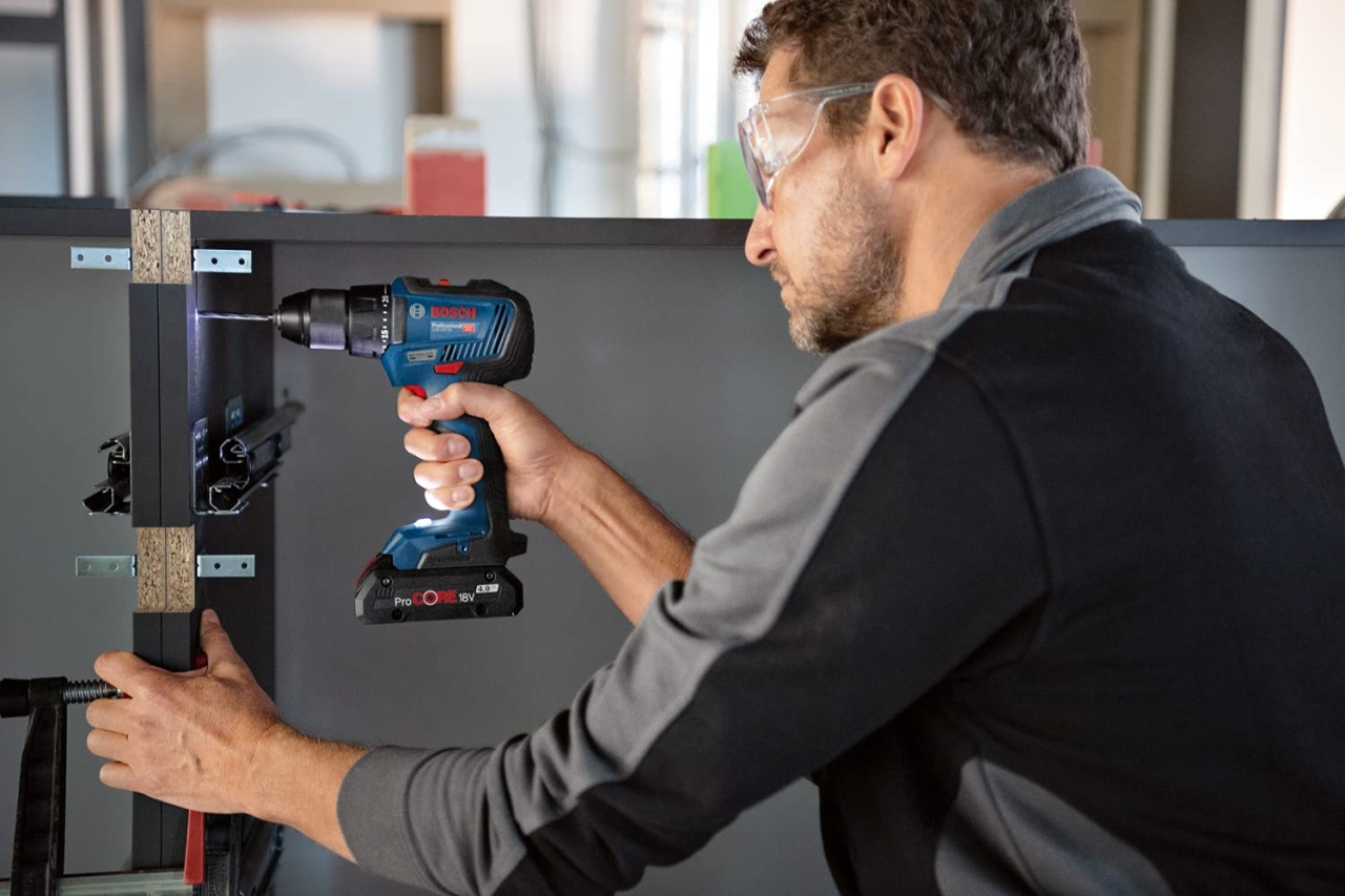 Bosch Professional Combo Kit 18V GSR 18V-55 GDX 18V-200 GBH 18V-22 3x ...