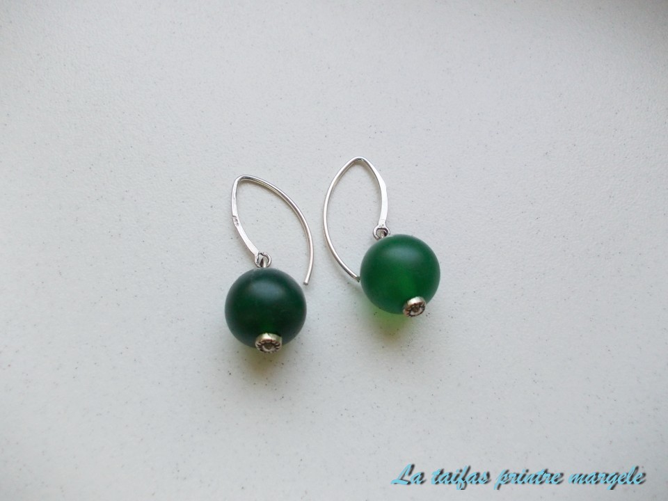 Cercei medii din argint cu agat de foc verde