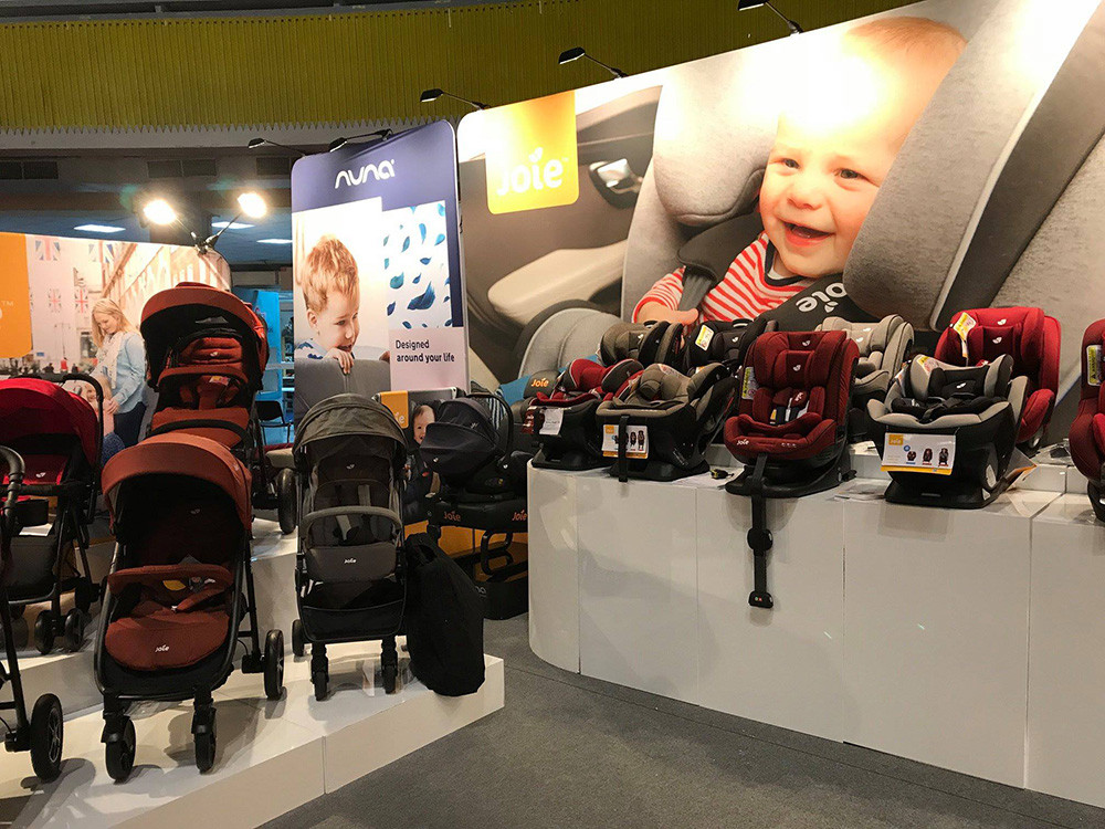 Descopera Noul Pop Up Textil FormTex!