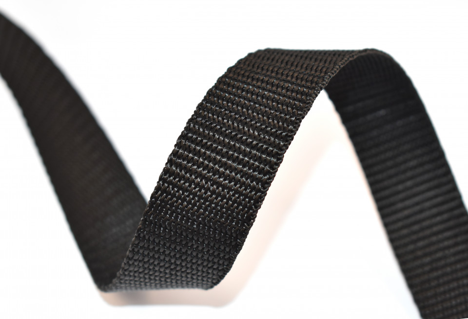 Chinga 25 mm - 50 m rola negru