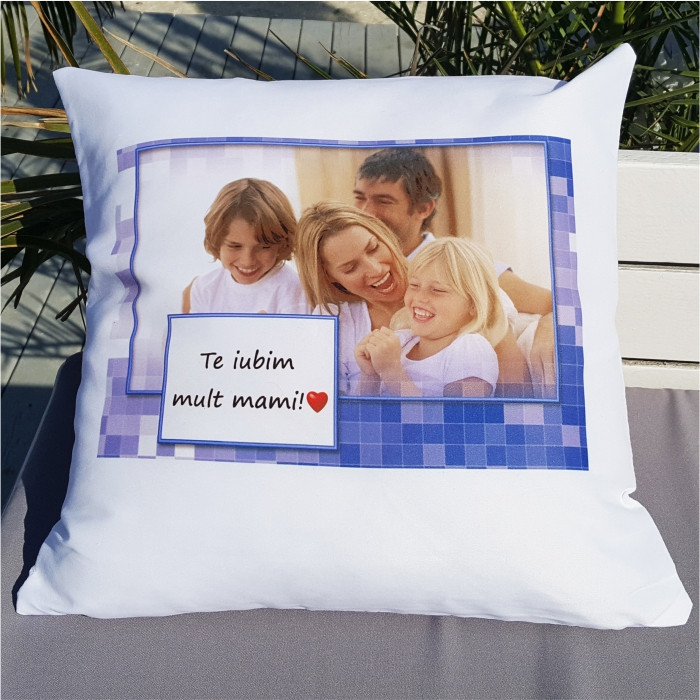 Perna personalizata cu o poza si text