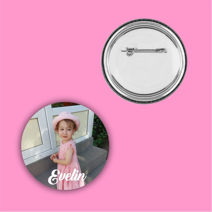 Insignă personalizată cu poza si text