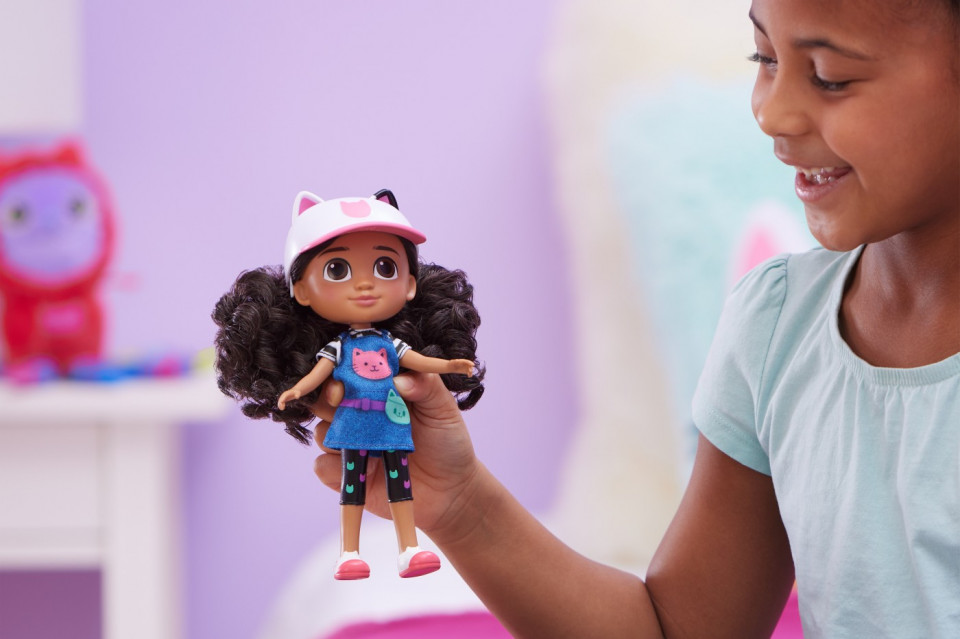 GABBYS DOLLHOUSE PAPUSA DE CALATORIE 20.3CM