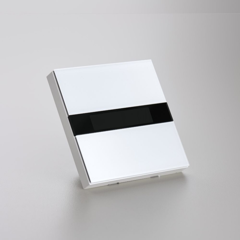 Aqara V1 Display Switch - a 2-channel smart Zigbee wall switch with LCD ...