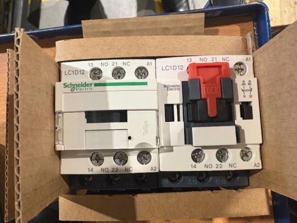 CONTACTOR 3P 12A 660V LC2-D12 B7 TELEM.