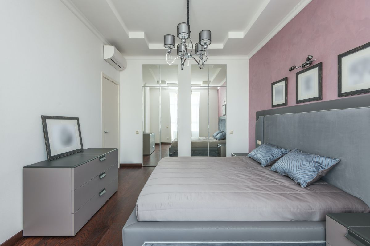 Idei de amenajare dormitor mic + Sfaturi si imagini ᐈ Patulmeu