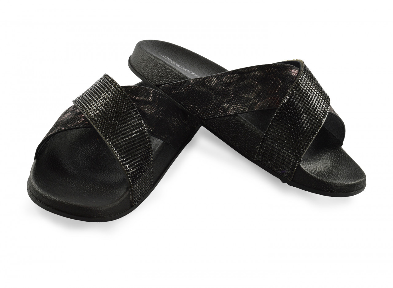 Gumene ženske papuče LP065703CR crne