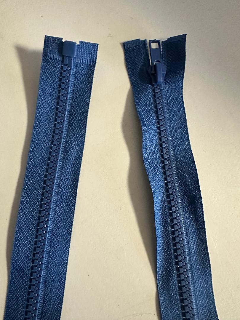 Fermoar injectat 90 cm albastru