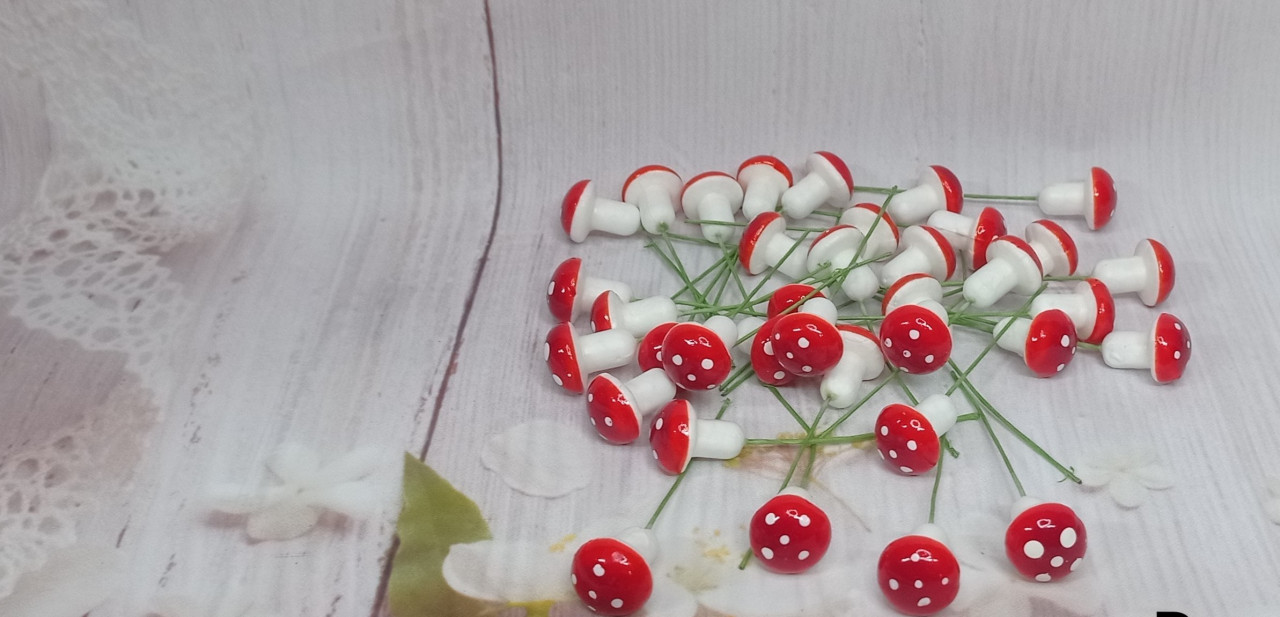 Ciupercute polistiren cu tije - set 20 buc