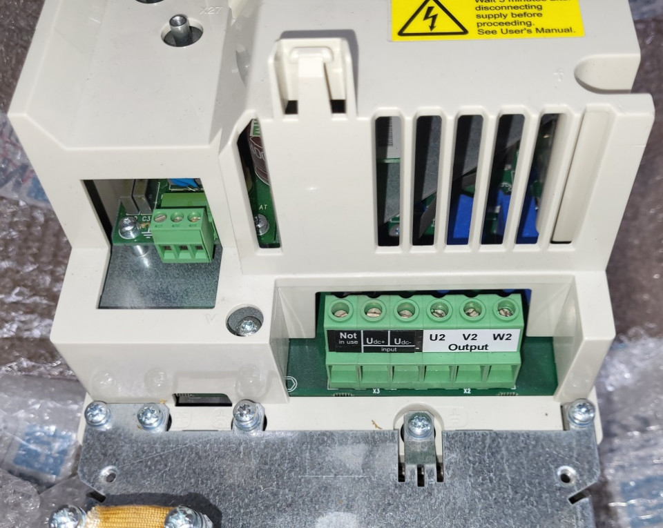 Convertizor de frecventa / VFD ABB ACS800-104-0020-3, 18.5kW