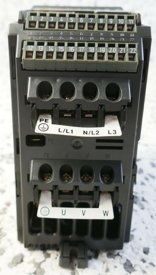 Convertizor de frecventa / VFD SIEMENS MICROMASTER VECTOR, 1.1kW