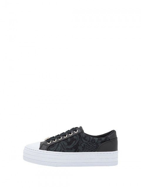 Guess Black Lace 02