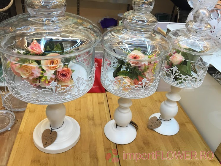 Cupola alba Candy bar cu capac din sticla