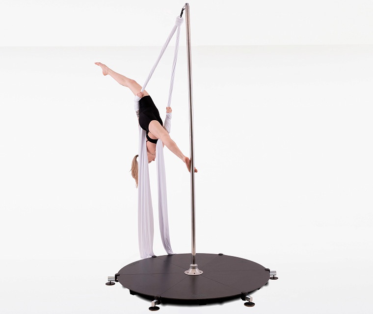 In Italia Lupit pole attrezzature pole dance e acrobatica aerea, il ...