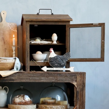 Dulapior din lemn reciclat si MDF, cu aspect vintage